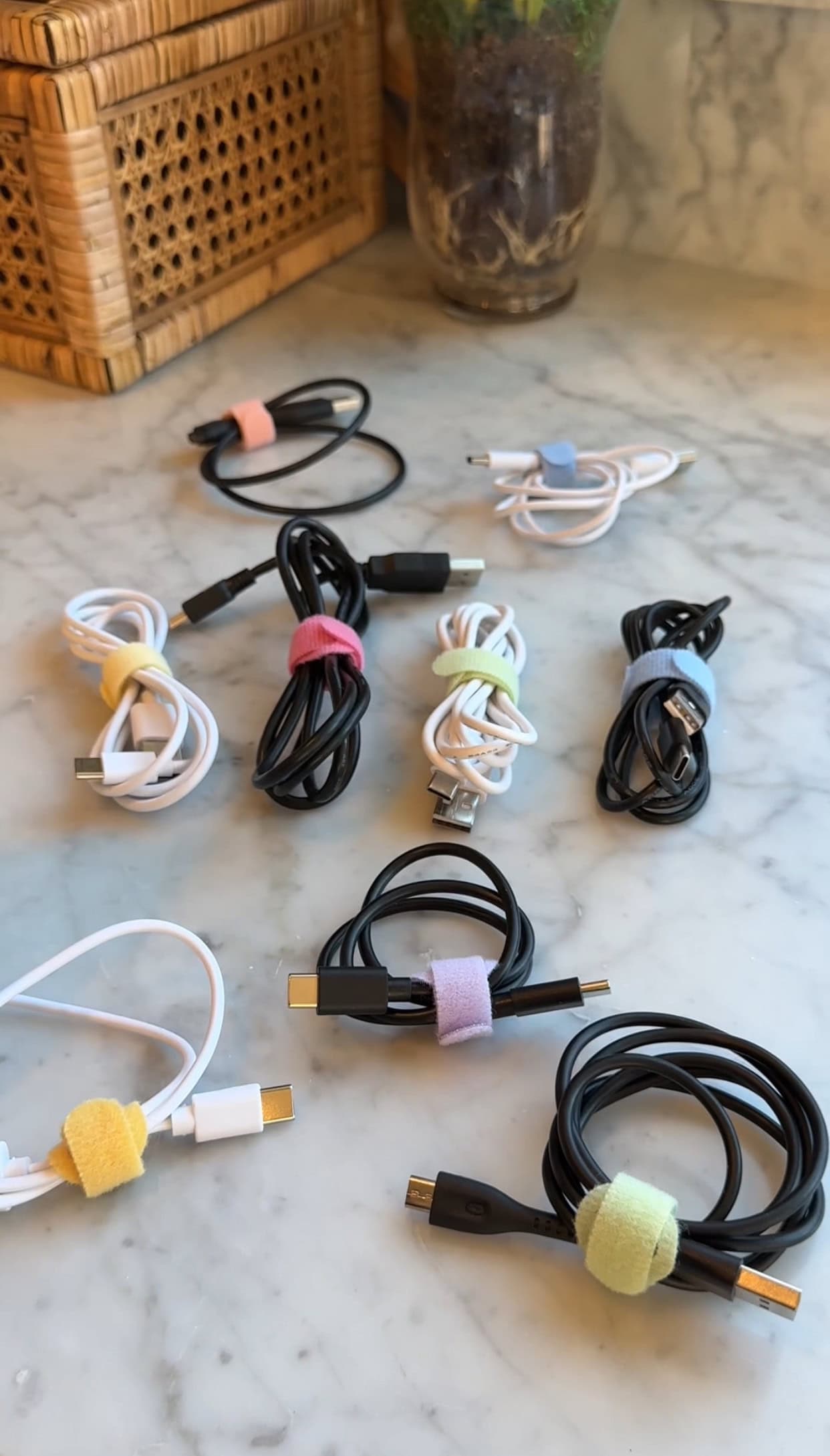 The Best Self Gripping Cable Ties for Storage - The Bargain Sisters®
